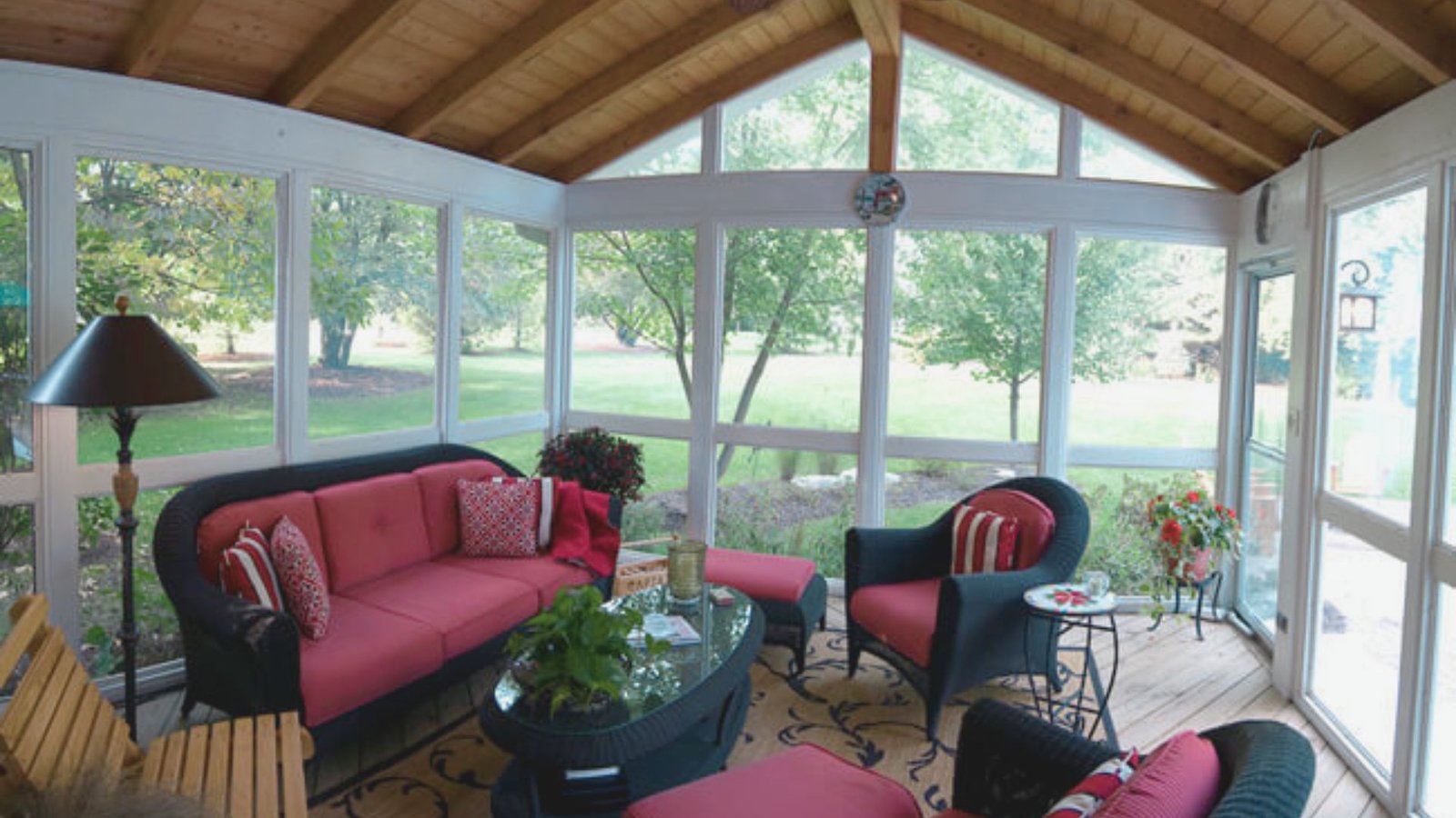 3 Season Room Cost: 3 vs 4 Season Pricing Guide - MaximalistHouse